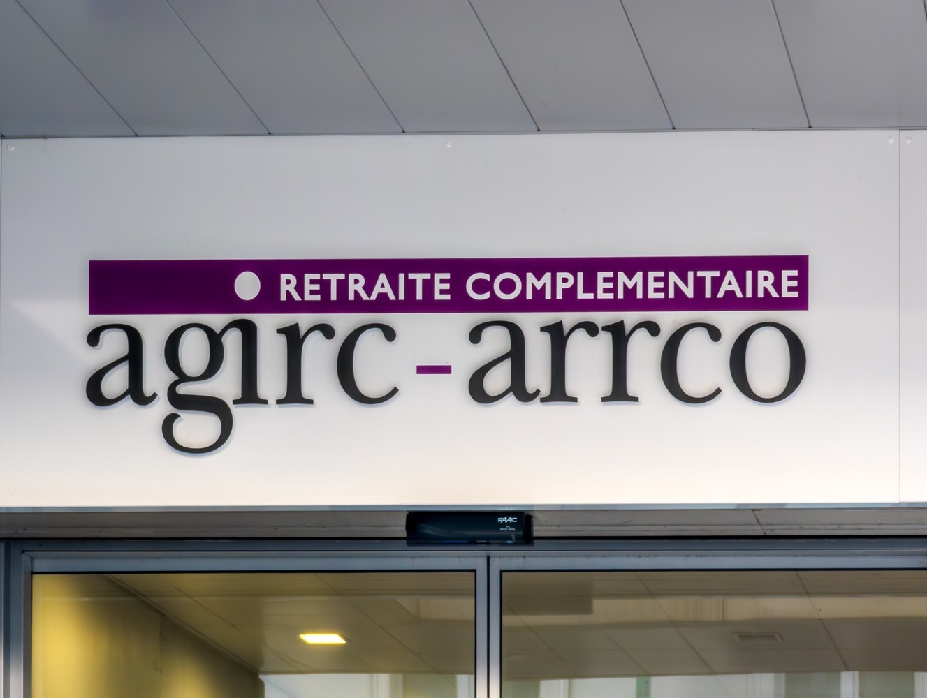 Agirc-Arrco contact : toutes les coordonnées utiles Aide-Sociale.fr Agirc-Arrco contact : toutes les coordonnées utiles Aide-Sociale.fr